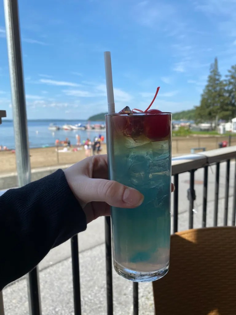 Dock Brown’s Lakeside Tavern, Saratoga Lake - 518 Bites & Sights