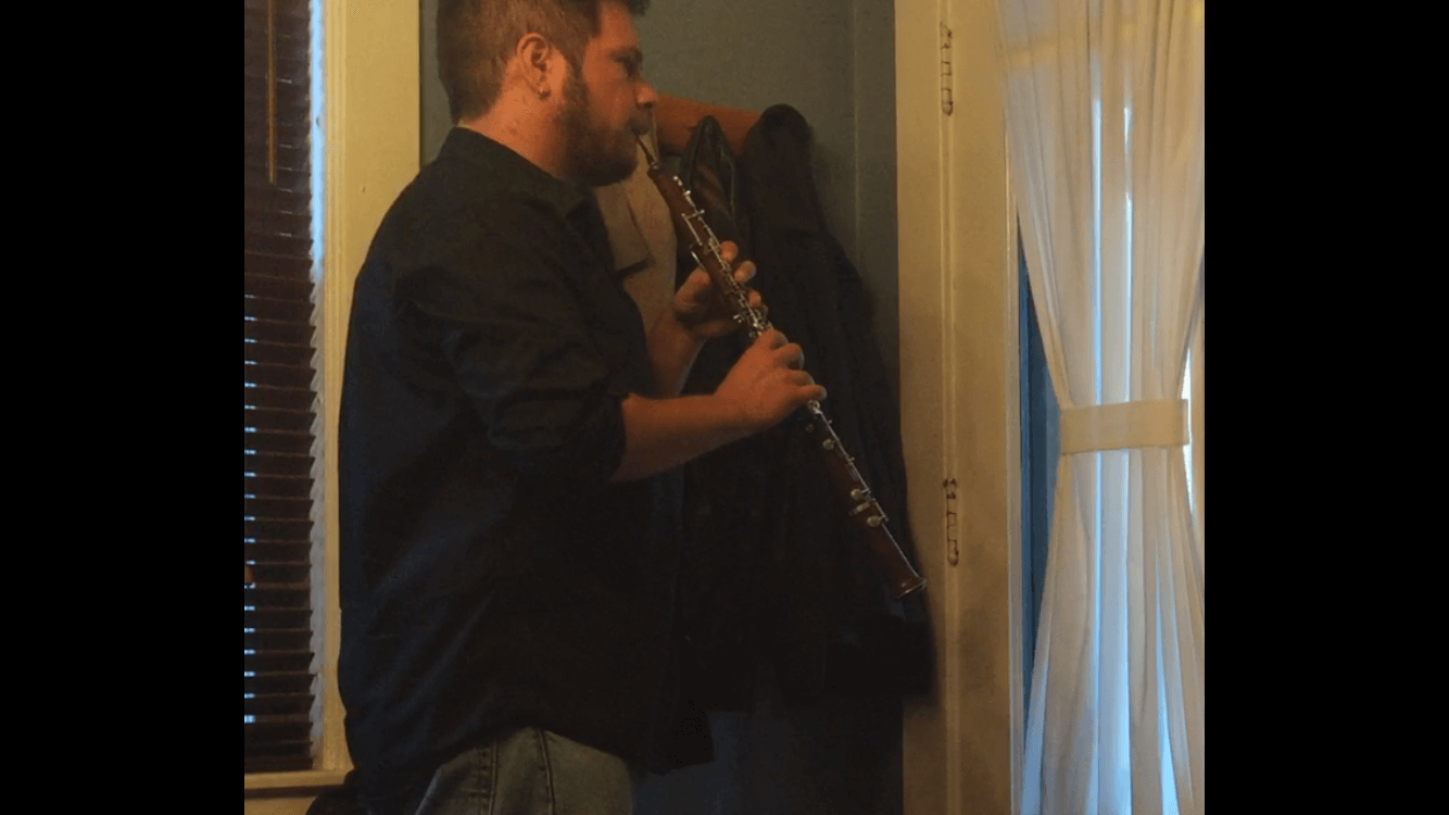 what side of the oboe reed faces up? - Aaron Lakota