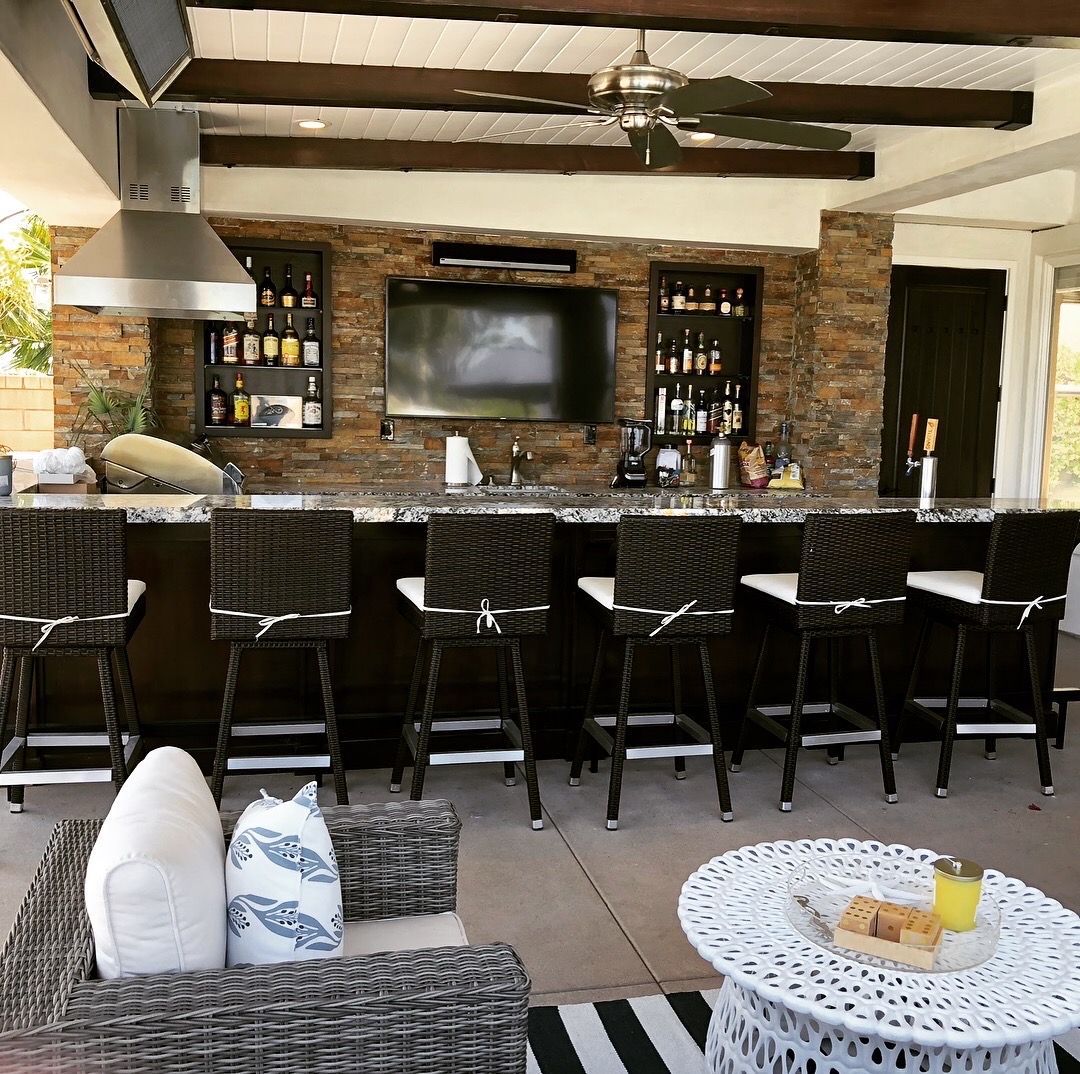 Backyard BBQ & Bar Space | AGC Built