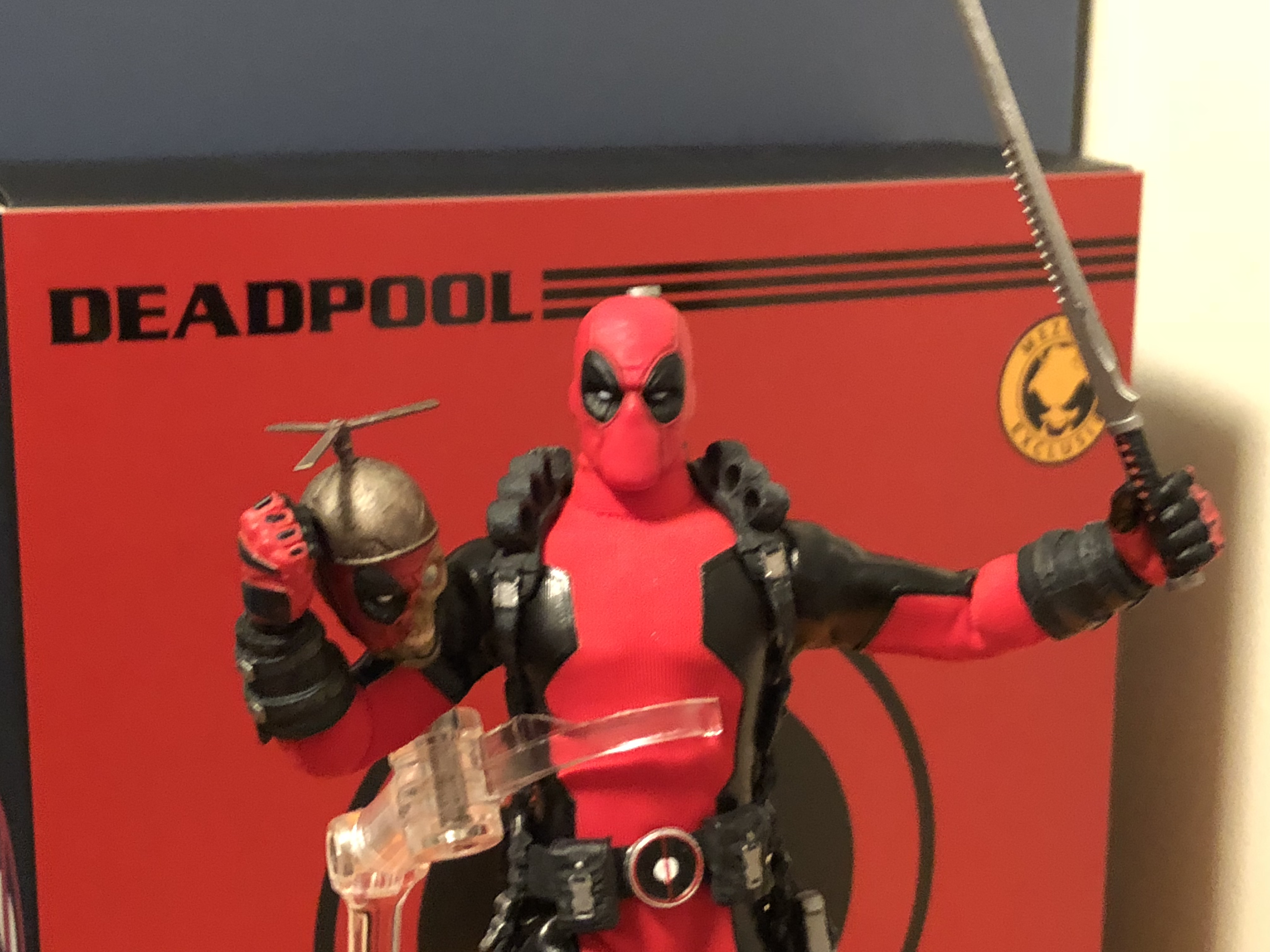Unboxing/Review: Mezco One:12 collective Deadpool classic Red action ...