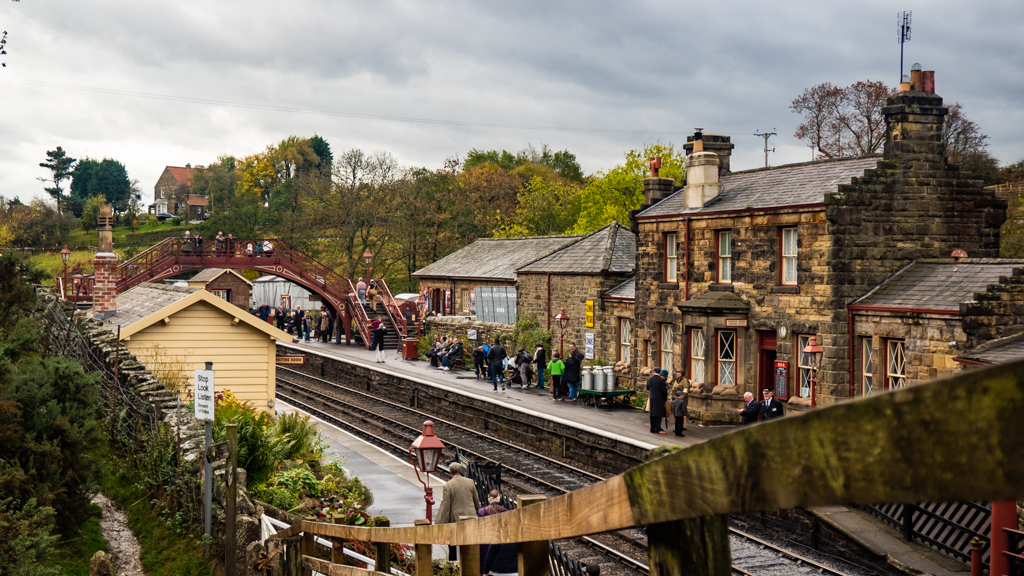 Harry Potter Filming Locations at Goathland Station, Yorks | Almost Ginger