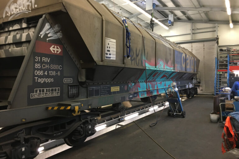 Checklist AR: Augmented Reality for maintenance - Augment IT