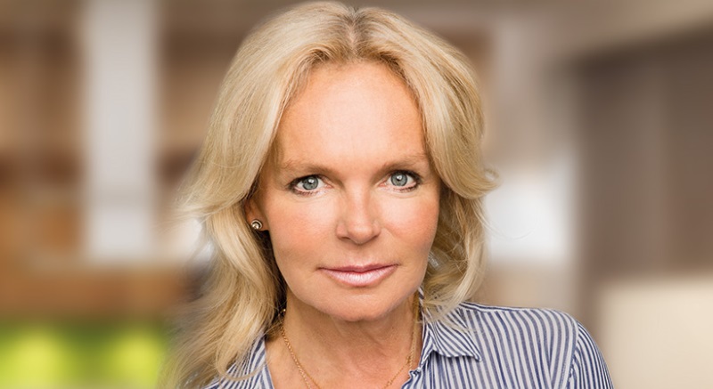 Morreu Lucinda Riley, autora de "As Sete Irmãs" - Beco Teen