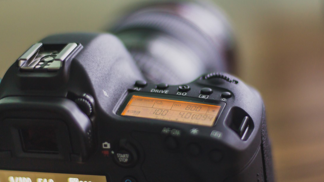 What is the ISO button on my camera? - The Big Tech Question