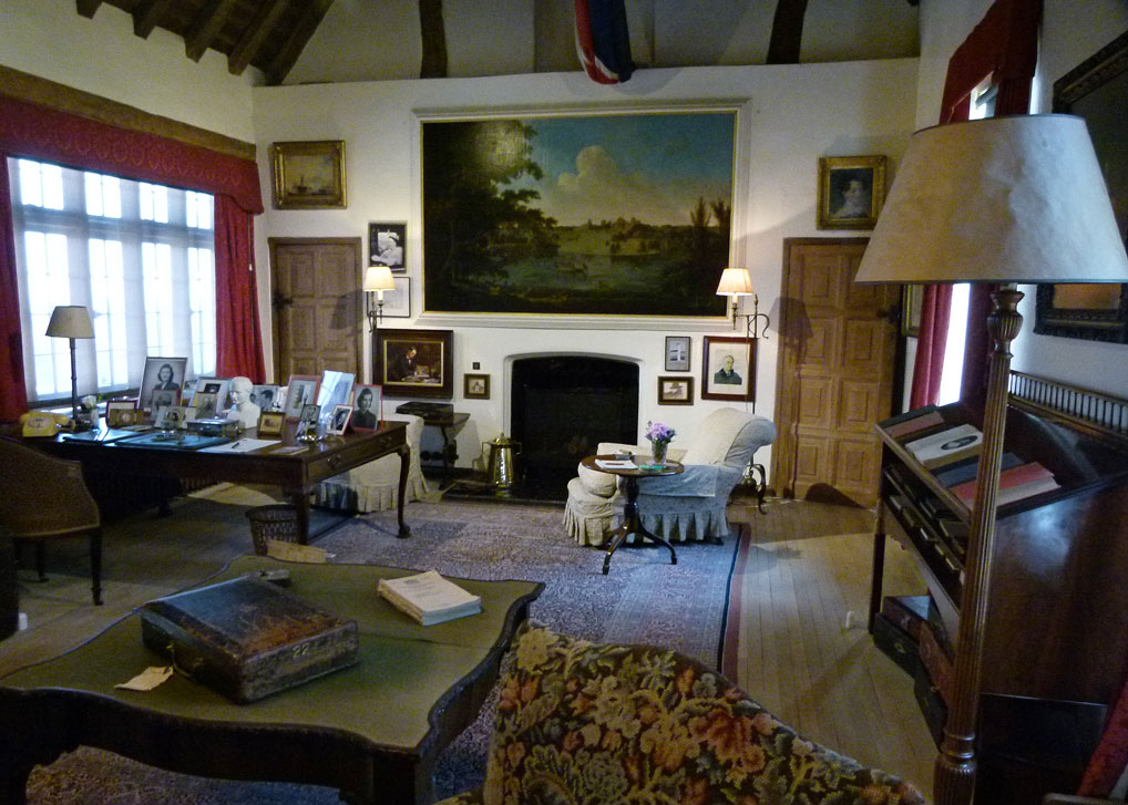 Churchill's Chartwell - A Bit About Britain