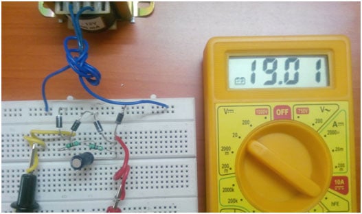 Full Wave Bridge Rectifier Circuit With Capacitor Filter
