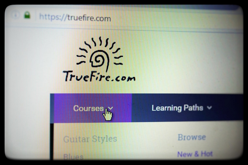 Truefire.com - A Review - Classical Guitar Rocks