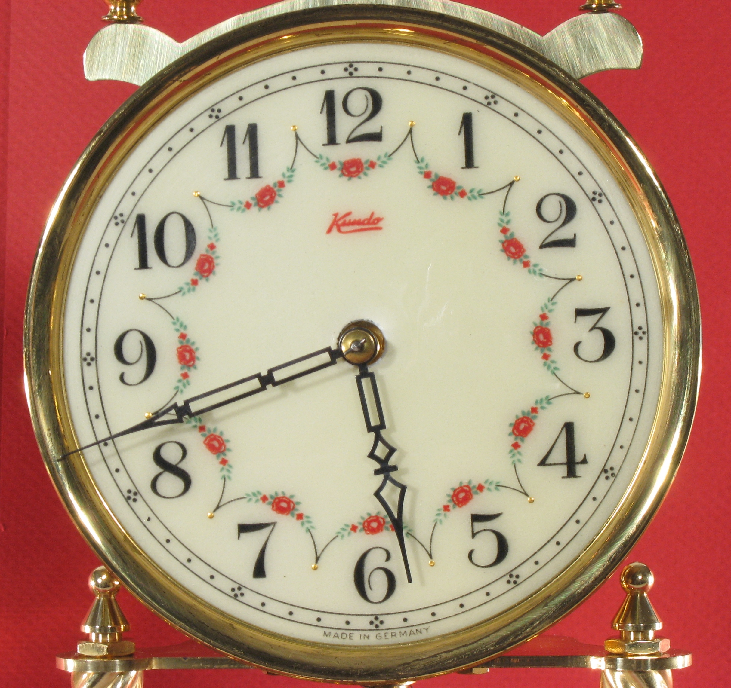 Kundo and Welby Standard 400 day Clocks with Large Dial – ClockInfo.com