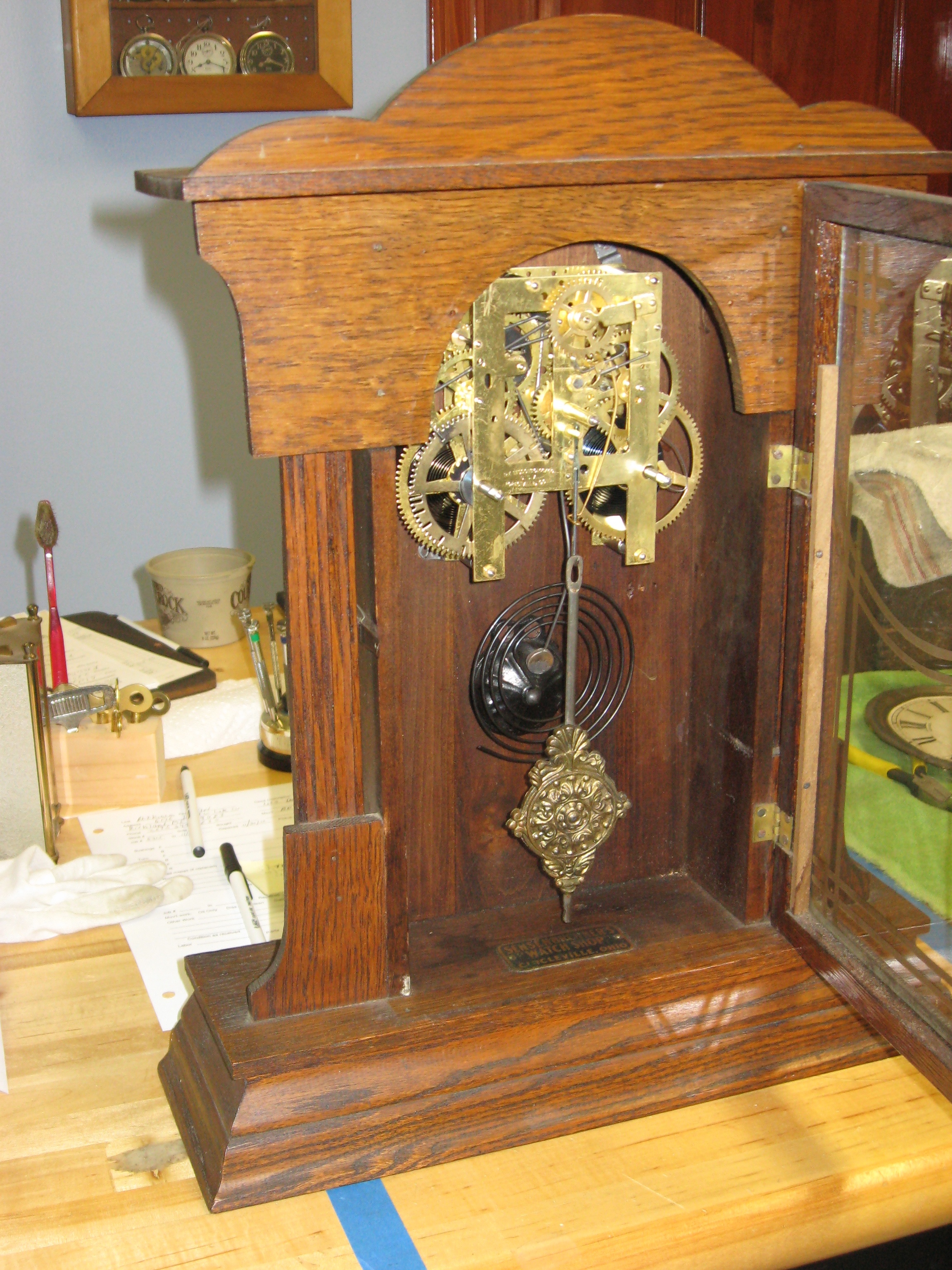 Sessions Oak Kitchen (Shelf) Clock, 1920s – 1930s – ClockInfo.com
