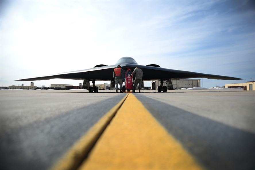 Watch: B-2 Stealth and F-15D Eagle Airborne Refuel HD | SOFREP