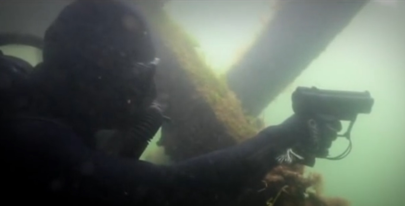 This is the secret underwater pistol Heckler & Koch built for Navy ...