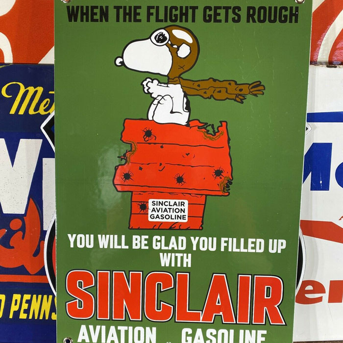 Snoopy Sinclair Sign - CollectPeanuts.com