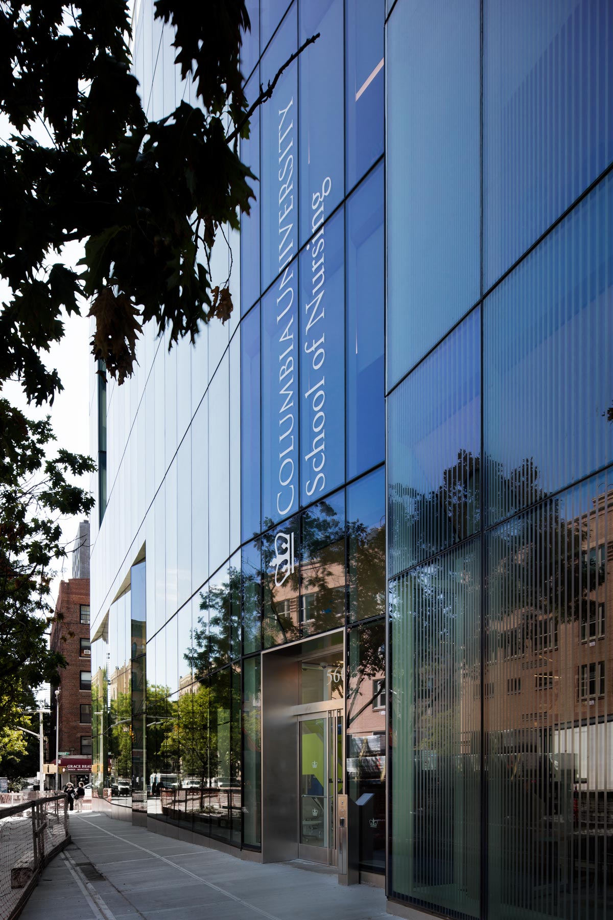 Entro | CVEDesign | Columbia University School of Nursing