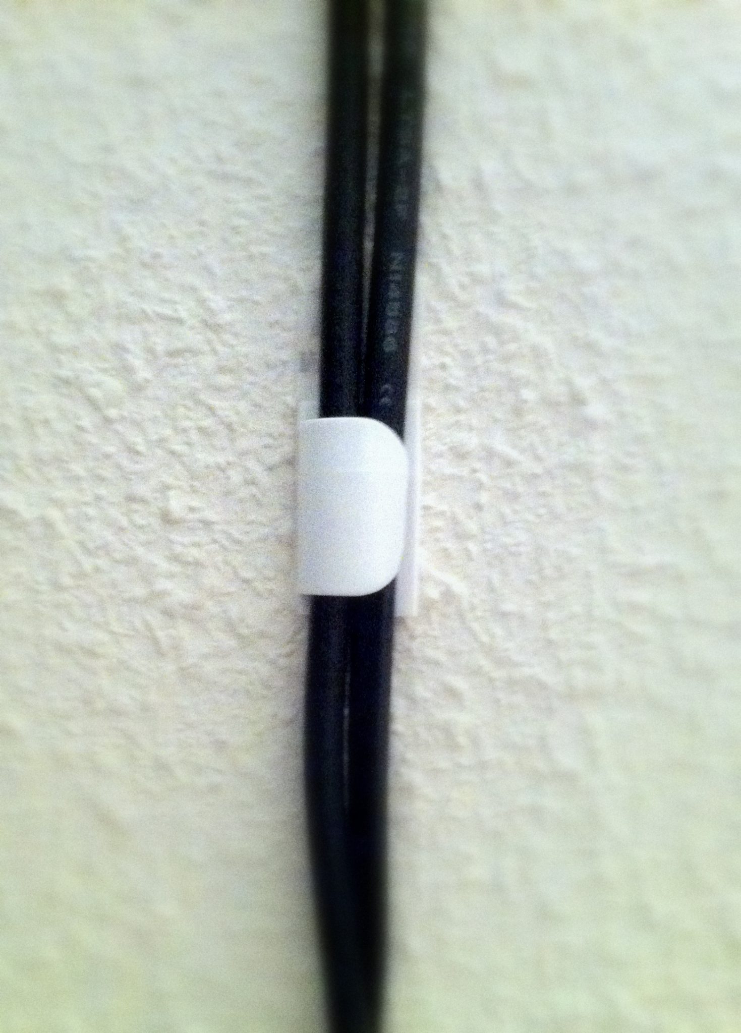 DIY: camuflando los cables | Desaforando