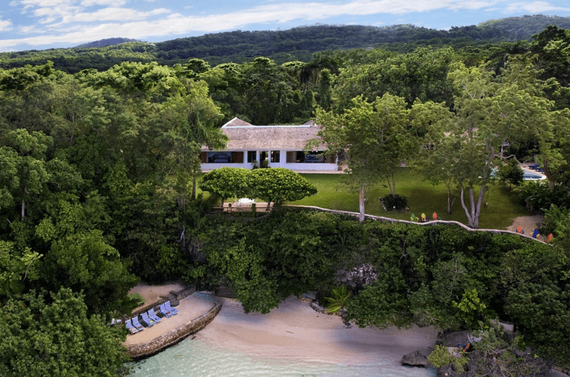Long-Stay Discounts at Luxury Resorts in the Caribbean
