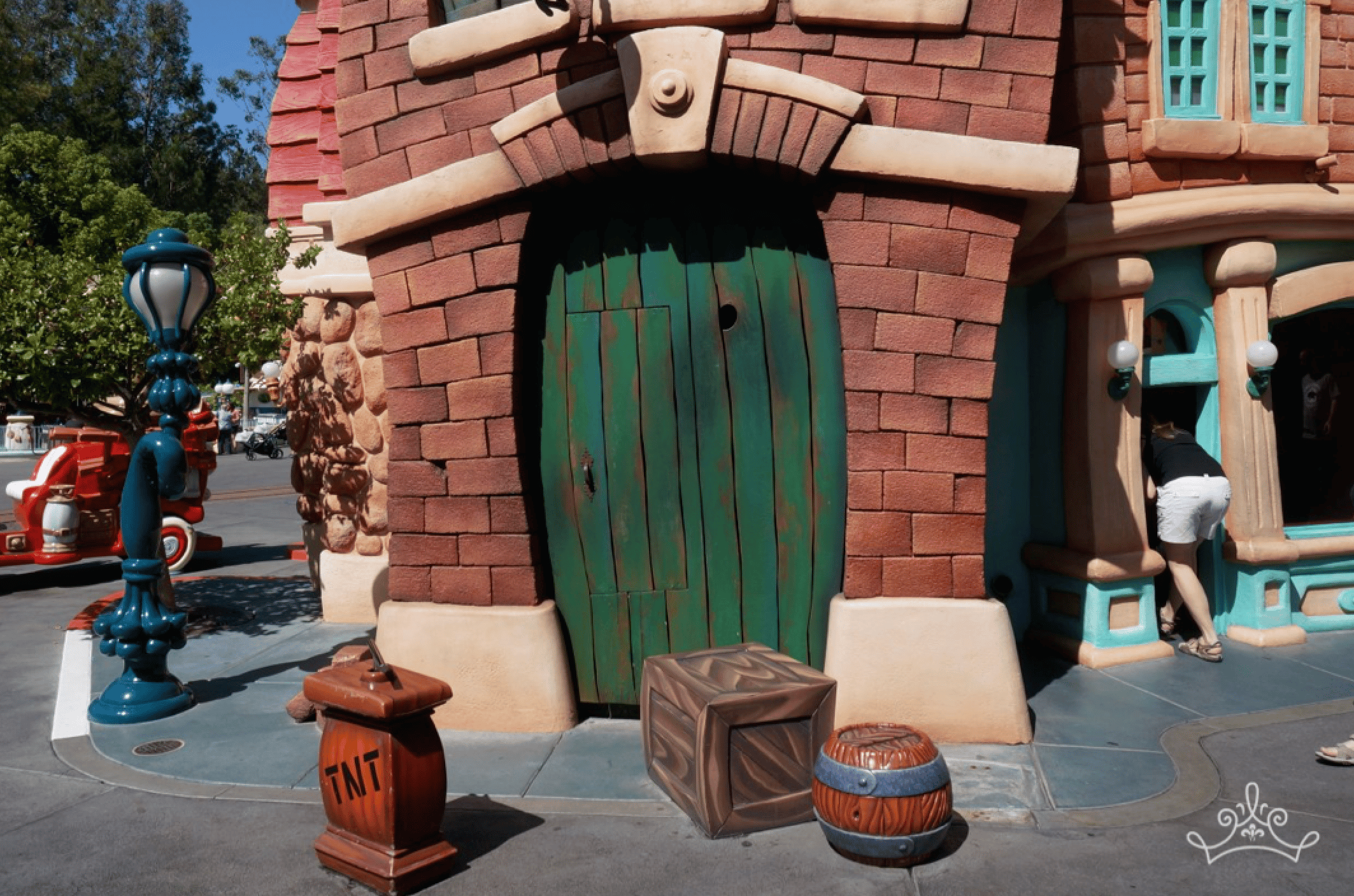 Toontown's Fireworks Factory, Complete with TNT