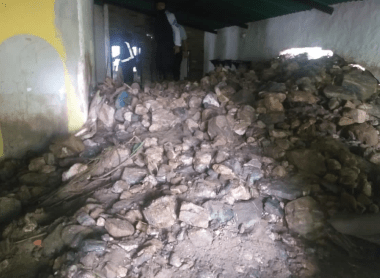 Dos heridos por los derrumbes, crecida de ríos, árboles y cableados caídos dejan lluvias en ...