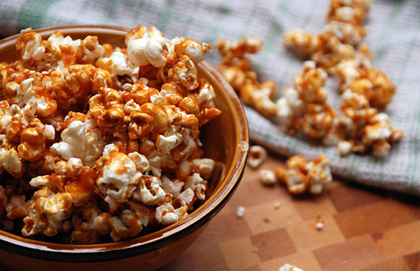 9 receitas que provam que pipoca é a melhor comida ever – EOH