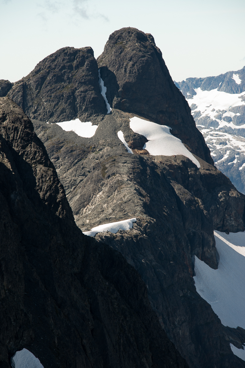 Comox Glacier: A Great Day Hike - Explorington