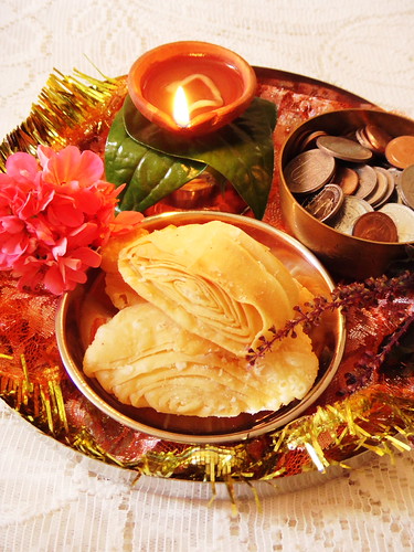 Diwali 2013 – Khaja/ Indian Mille-Feuille | Heaven on a Spoon