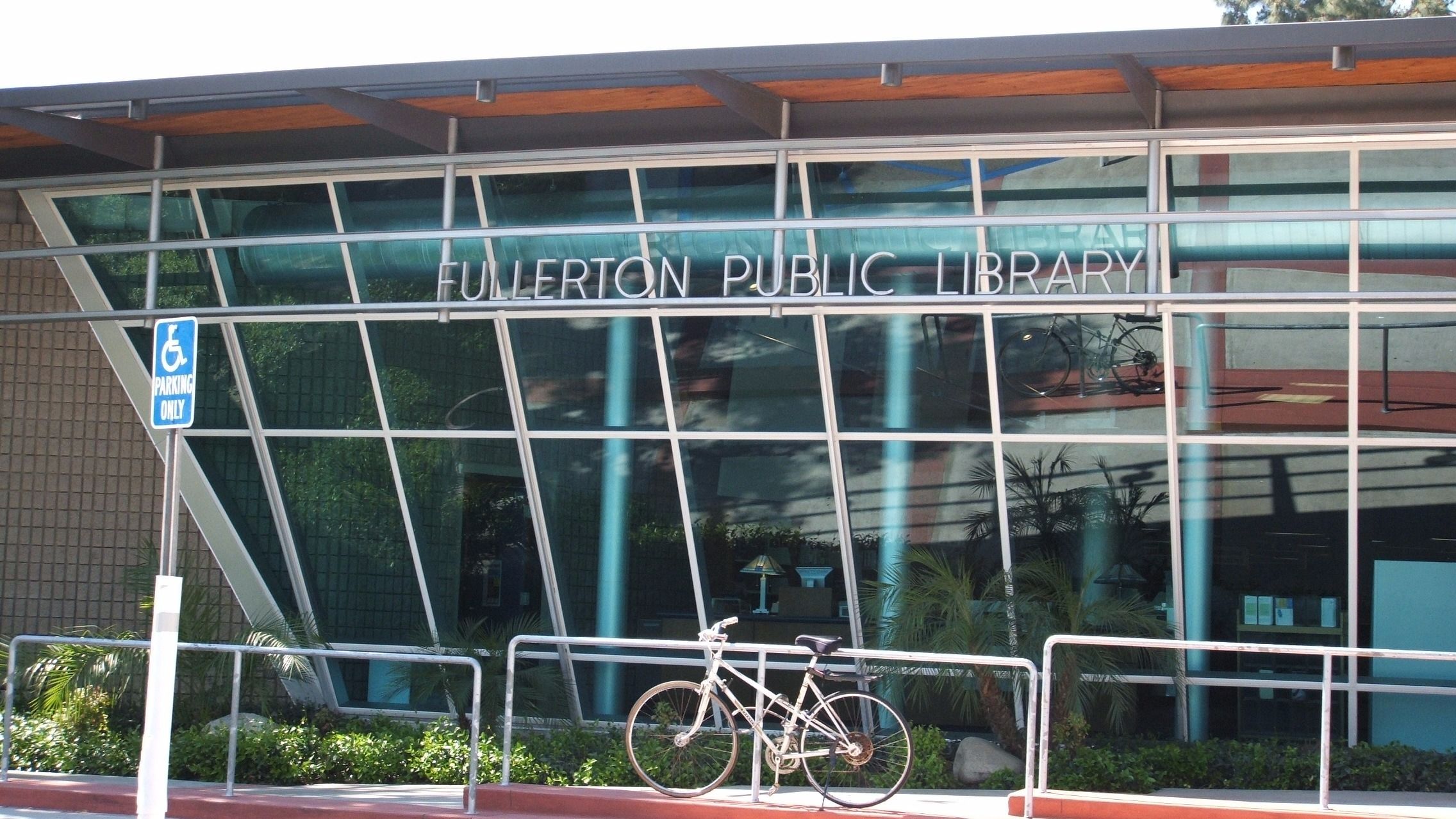 Library Updates - Fullerton Observer