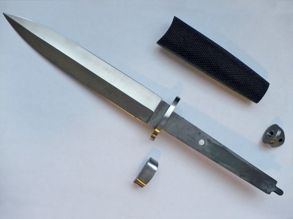 The Hattori Collector – The Knives of Ichiro Hattori
