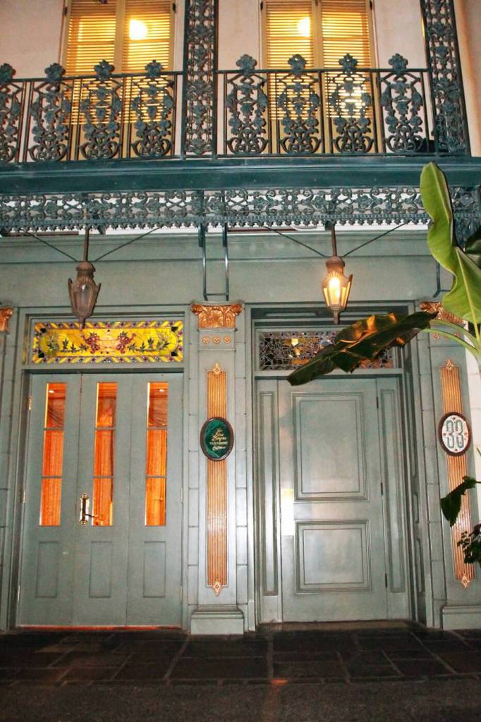 Club 33 Is A Secret Exclusive Restaurant Inside Disneyland club-33-is-a-secret-exclusive-restaurant-inside-disneyland