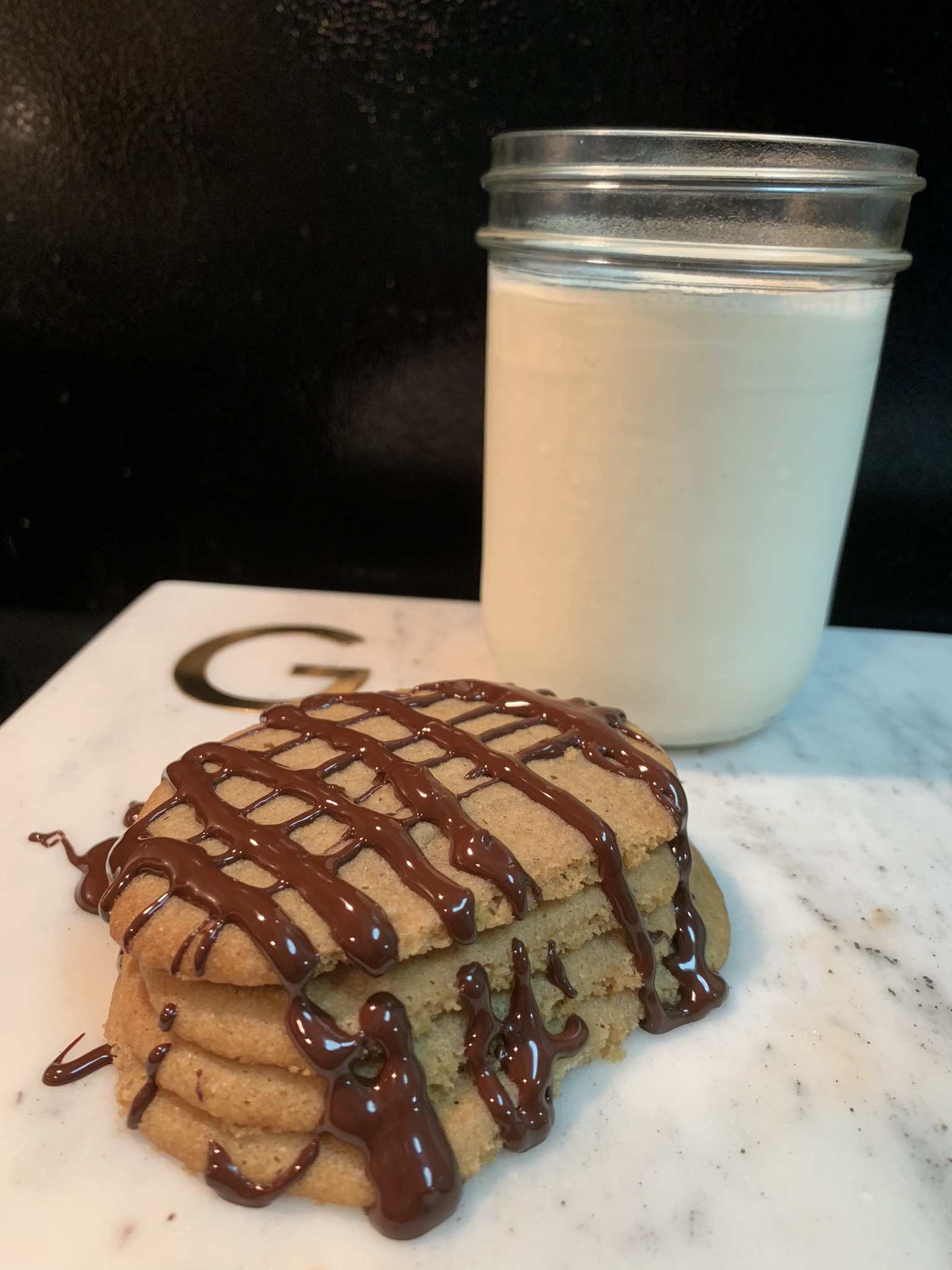 Very Delicate Shortbread Cookie Recipe with No Eggs - itsagloriousworld.com