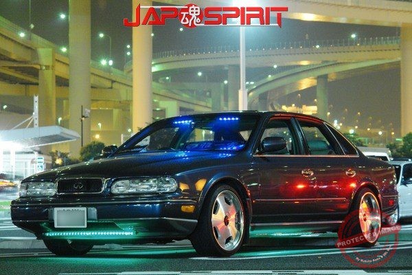NISSAN Infiniti Q45, VIP style blue and green lgihting - JAP SPIRIT