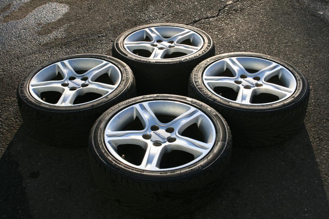Jdm 17″ Oem Toyota Altezza Rims/Tires (5×114.3) 215/45r17 – JDM Tuners Inc