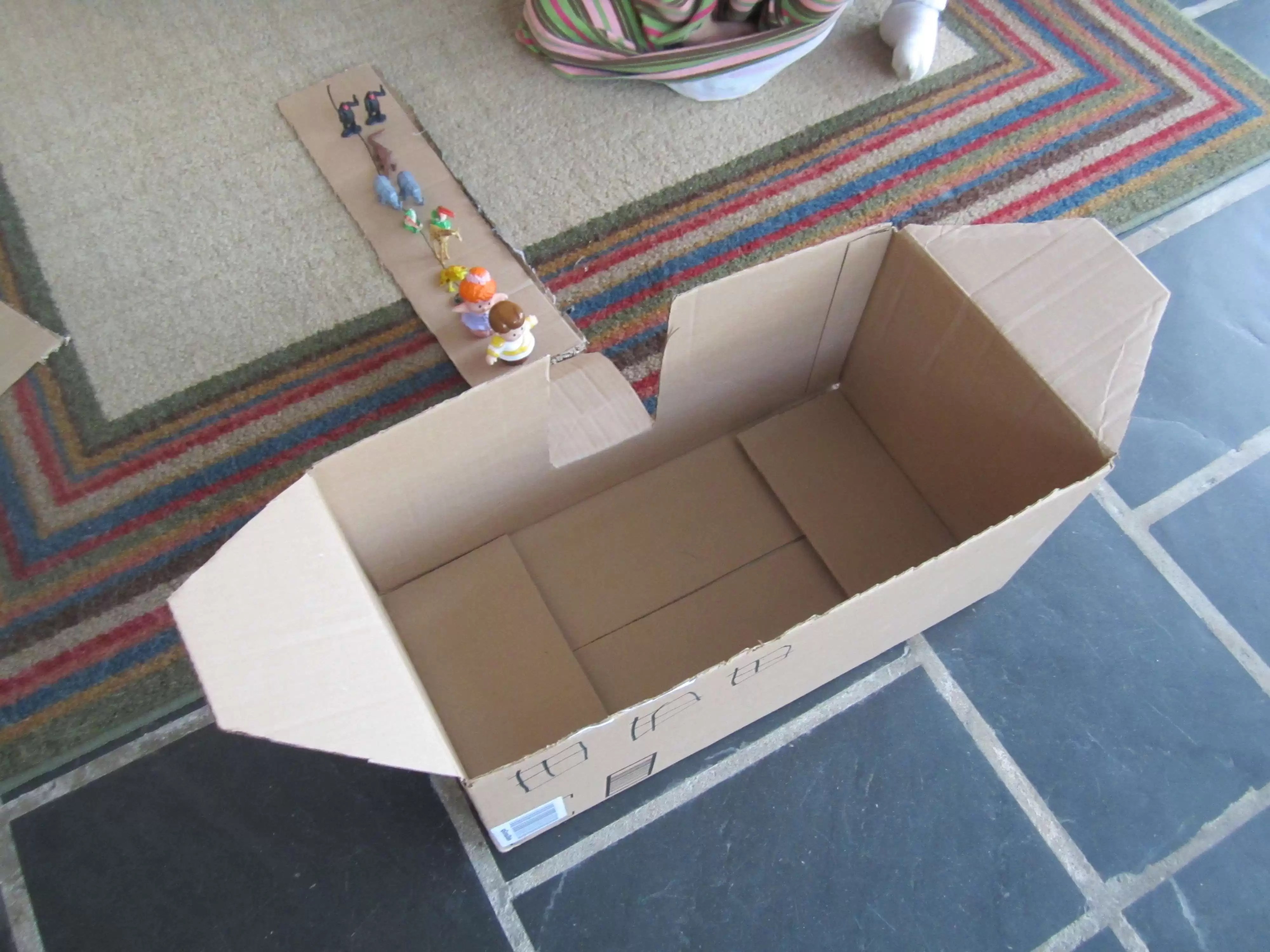 Noah's Ark Craft Using Cardboard | Jesse Joyner