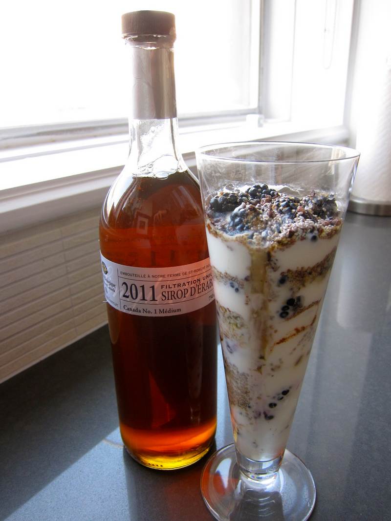 Breakfast Parfait - Way to Start Your Day! - jittery cook