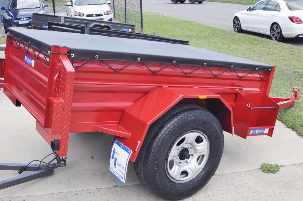 Red Box Trailer - JUST TRAILERS ENGINEERING (07) 3277 0333