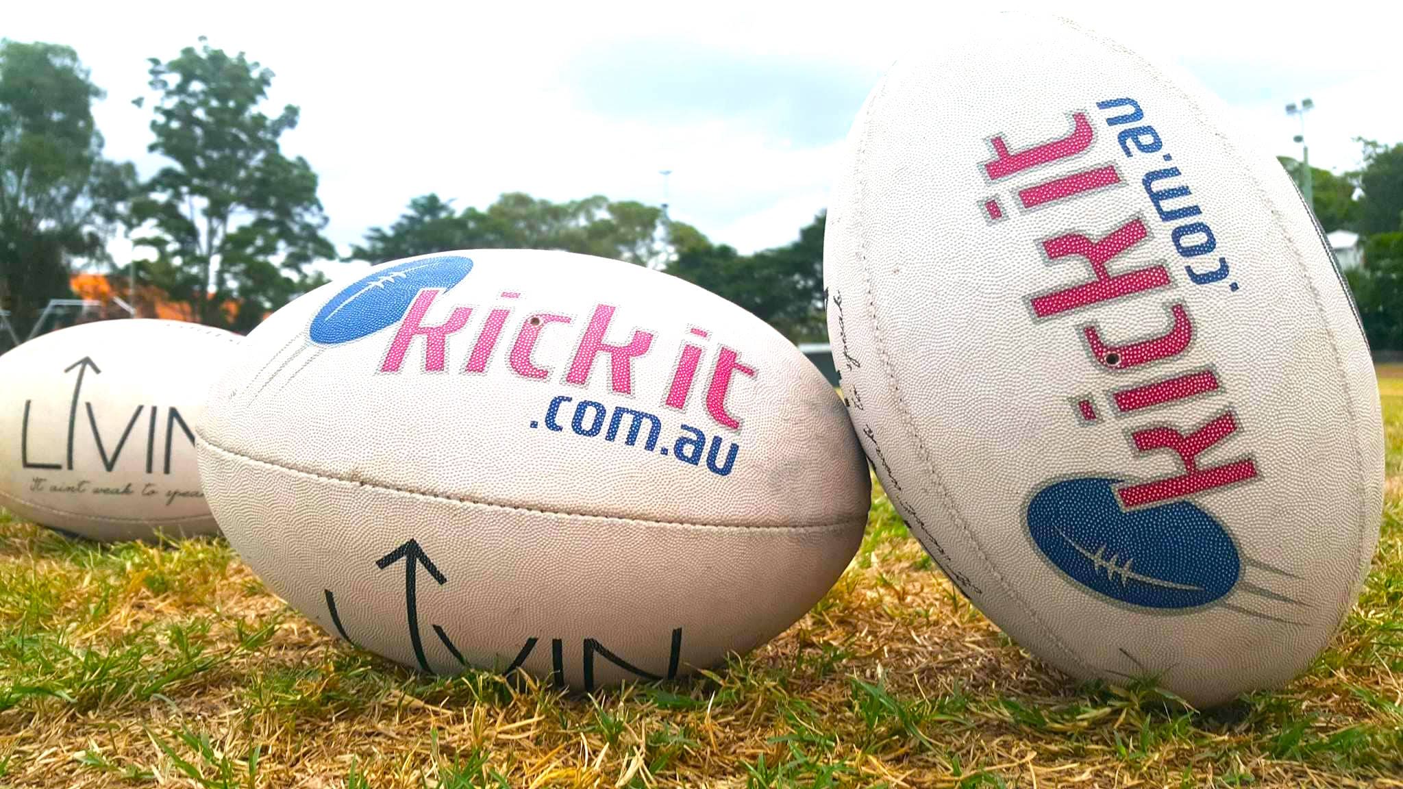 KickIt Touch Football 2021 | Perfect your play, Register today!