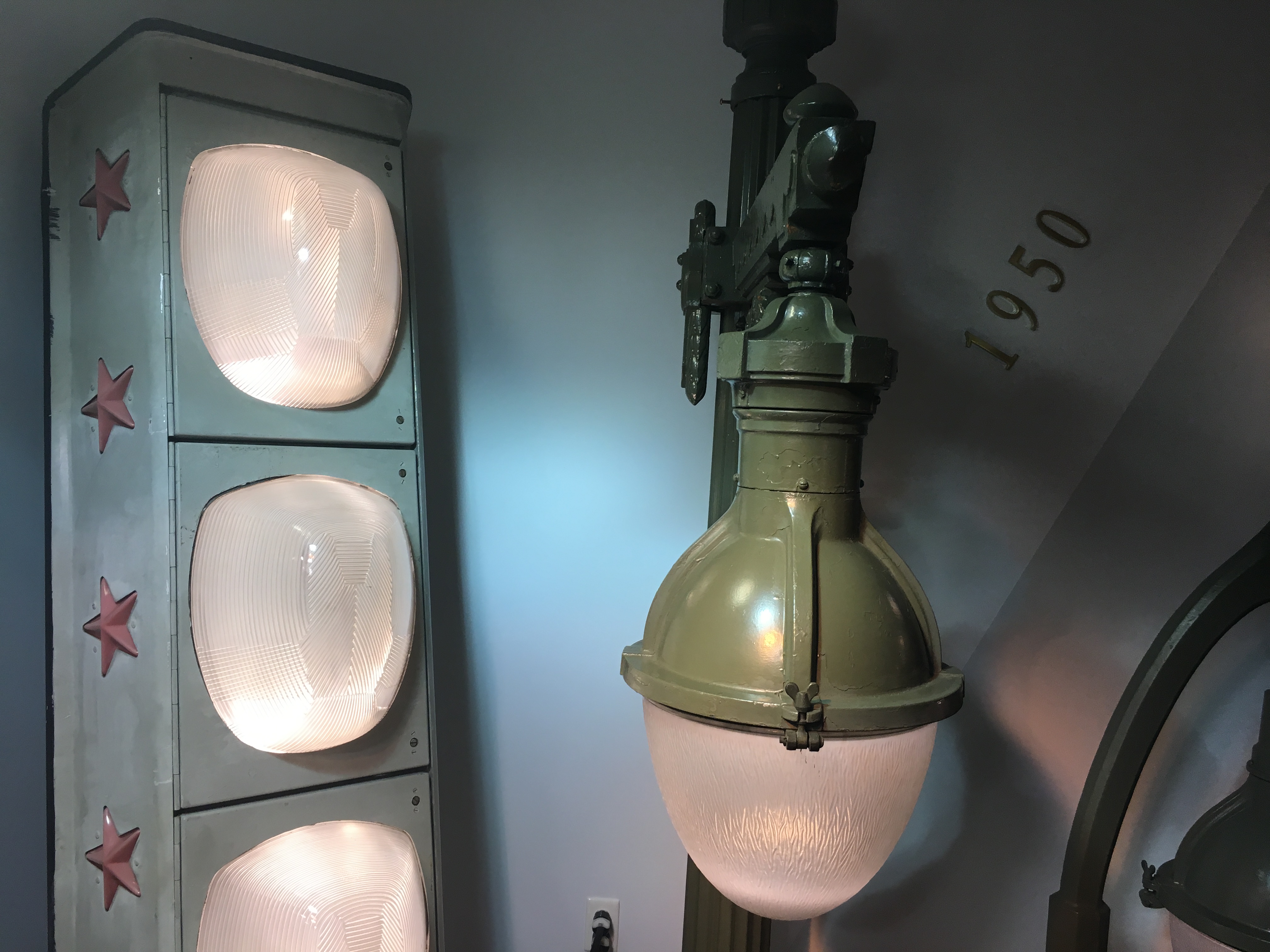Visiting the Streetlight Museum - LA Explorer