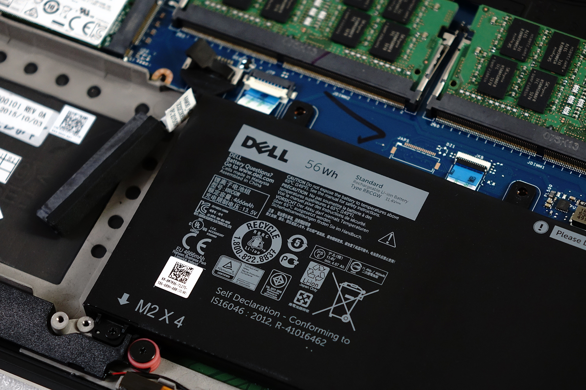 2.5 inch bay : r/Dell