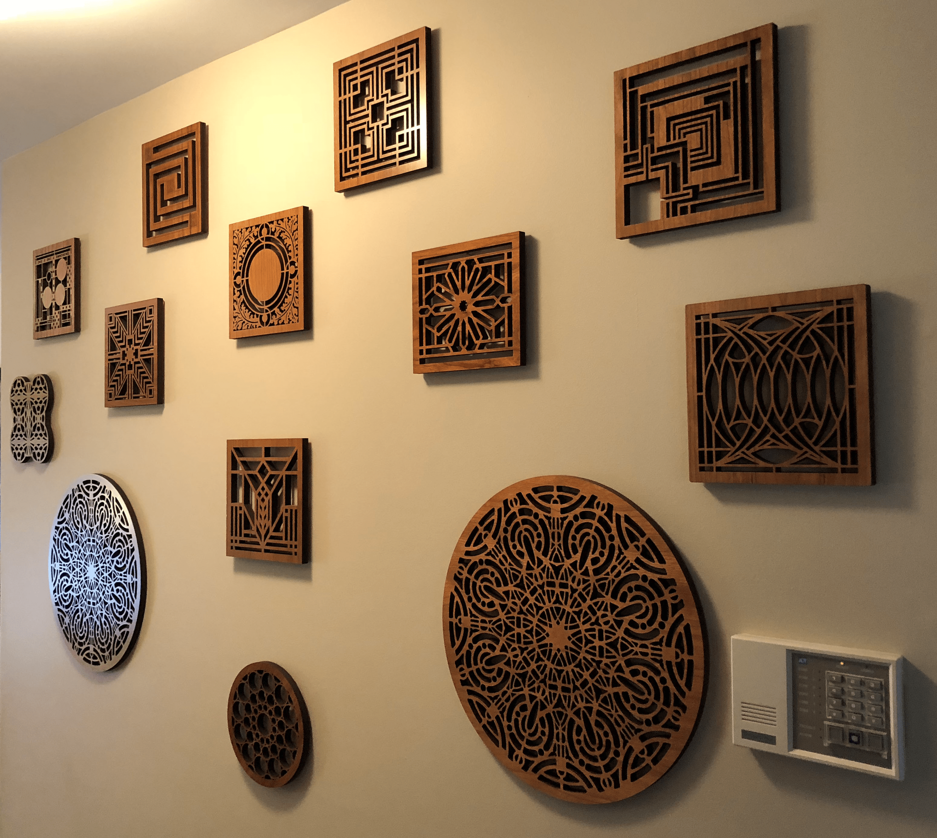 Multi layout art installation – Level Art Installations