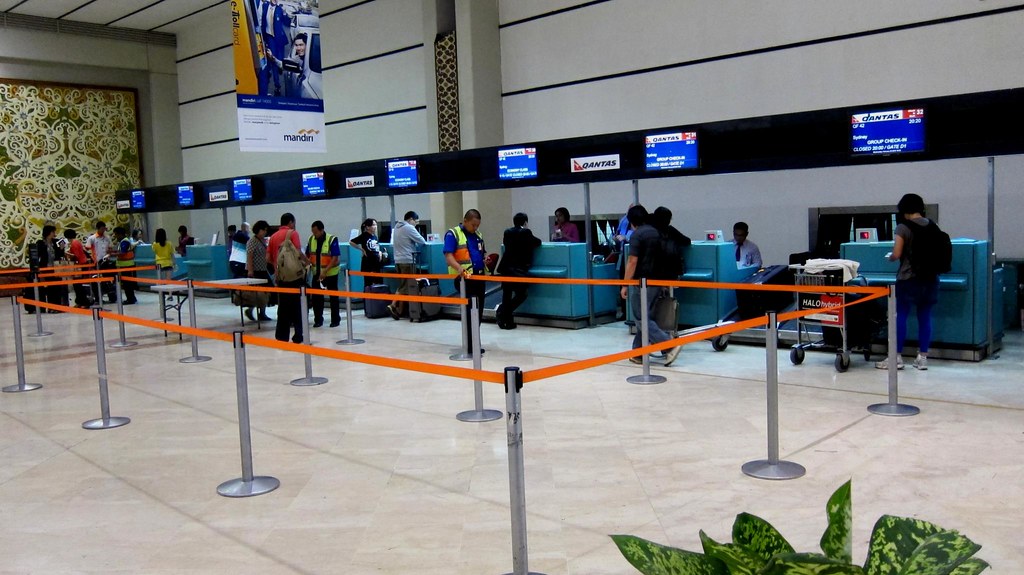 View Terminal 2D Soekarno-Hatta Gif – Desain Rumahku