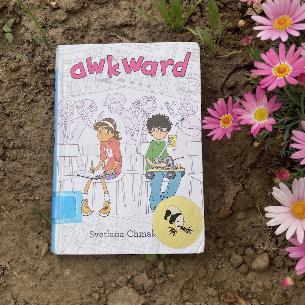 Awkward by Svetlana Chmakova (Review) - Lonna Hill