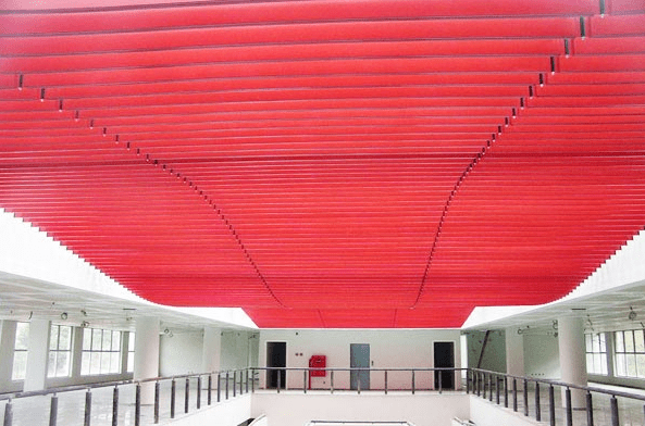 Forro Metálico Sistema Aberto – Baffle – Madel Forros e Divisórias