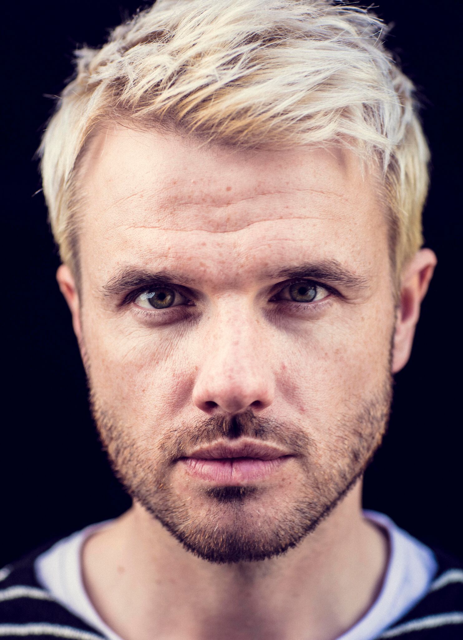 Ronan Raftery says The Rook will be 'more sexual' than the book | Metro ...