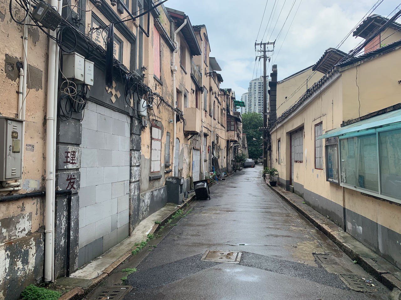 Shikumen (石库门) – misfits' architecture