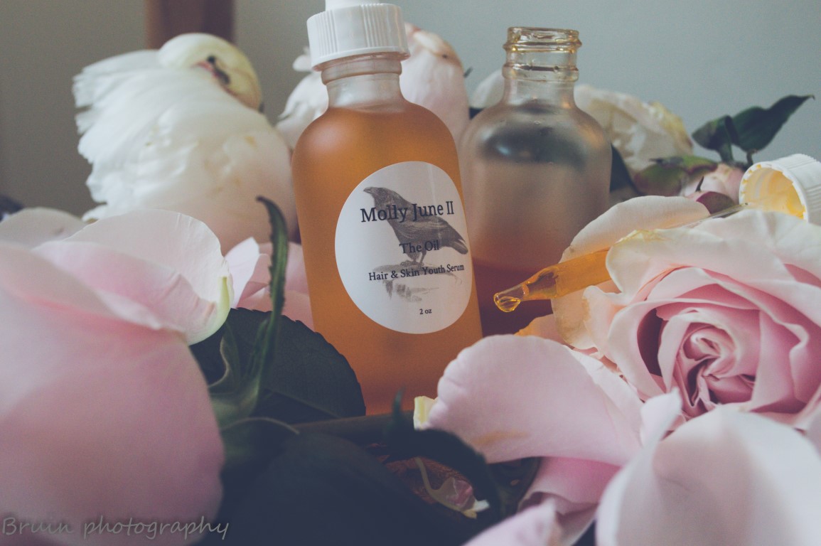 Alchemy Line – Molly June 2