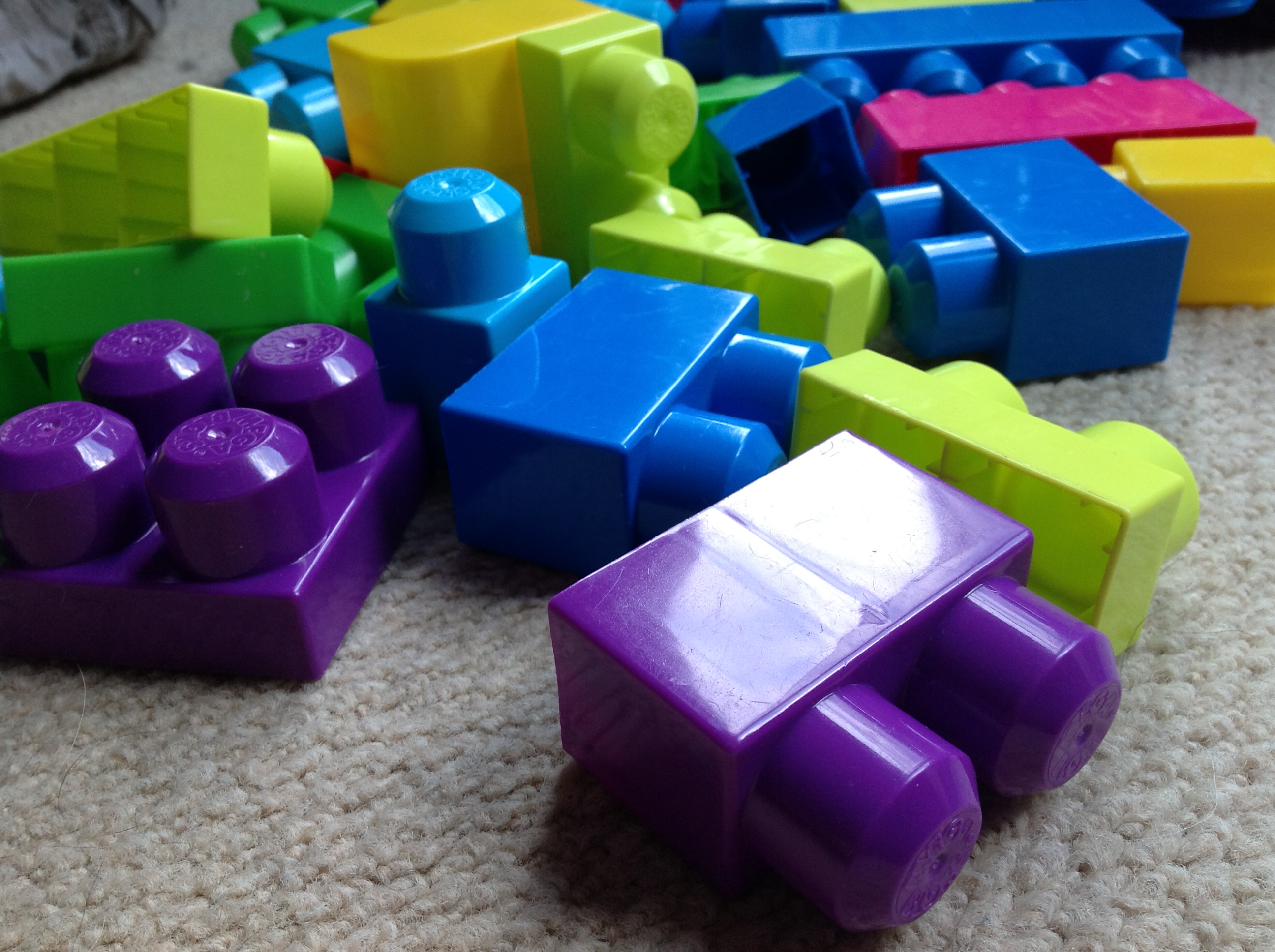TOY WEEK: Mega Bloks - MummyConstant