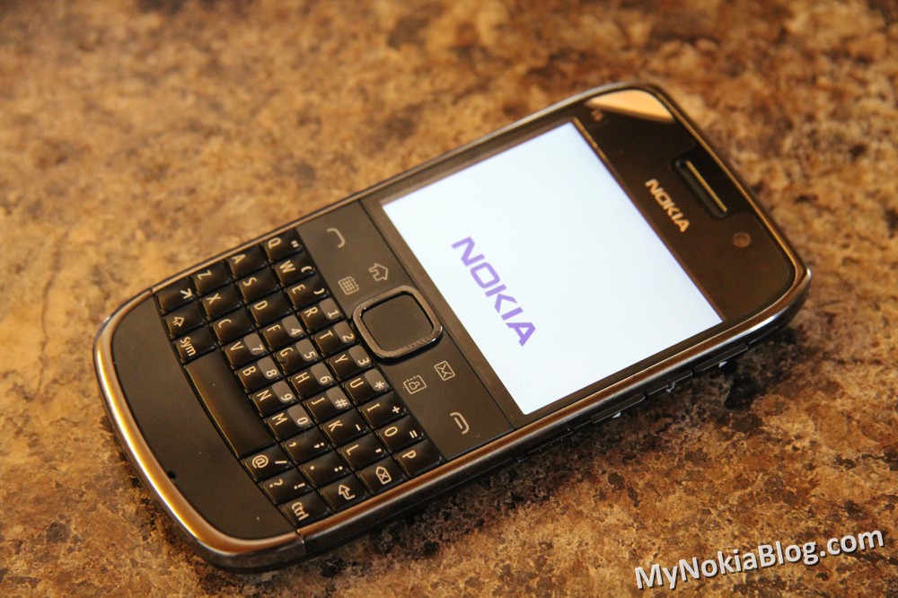 Video and 101 Photo Gallery: Nokia E6-00 Outdoor Unboxing (and new ...