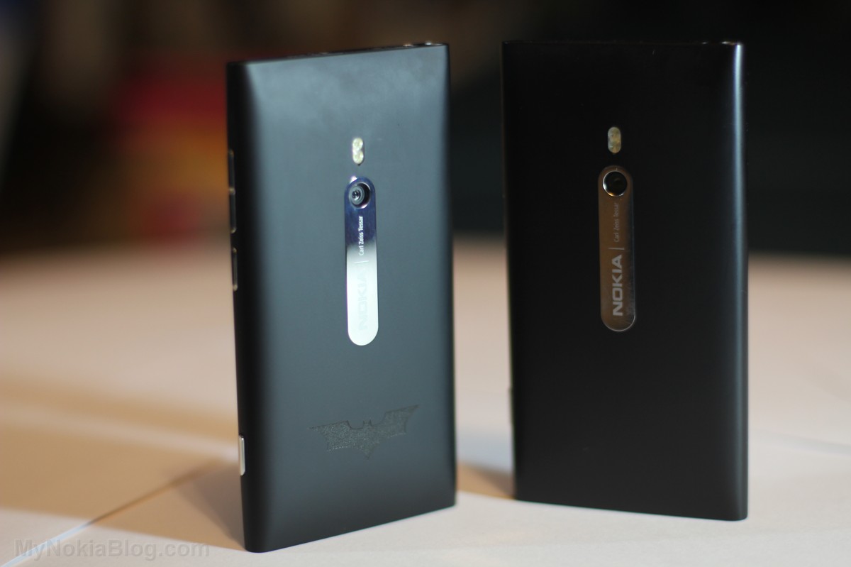 Video + Gallery: Special Limited Edition Nokia Lumia 800 – Batman: The ...