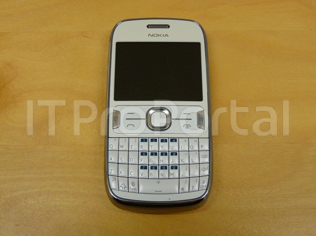 Leaked: Nokia Asha 302 Hands on pictures : My Nokia Blog - 200