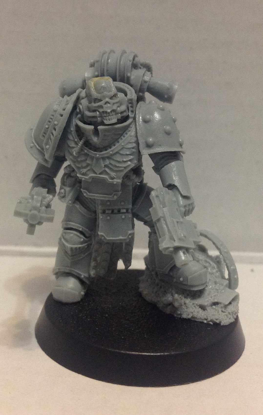 Horus Heresy Word Bearers - Chaplain and Librarian - Objective Secured