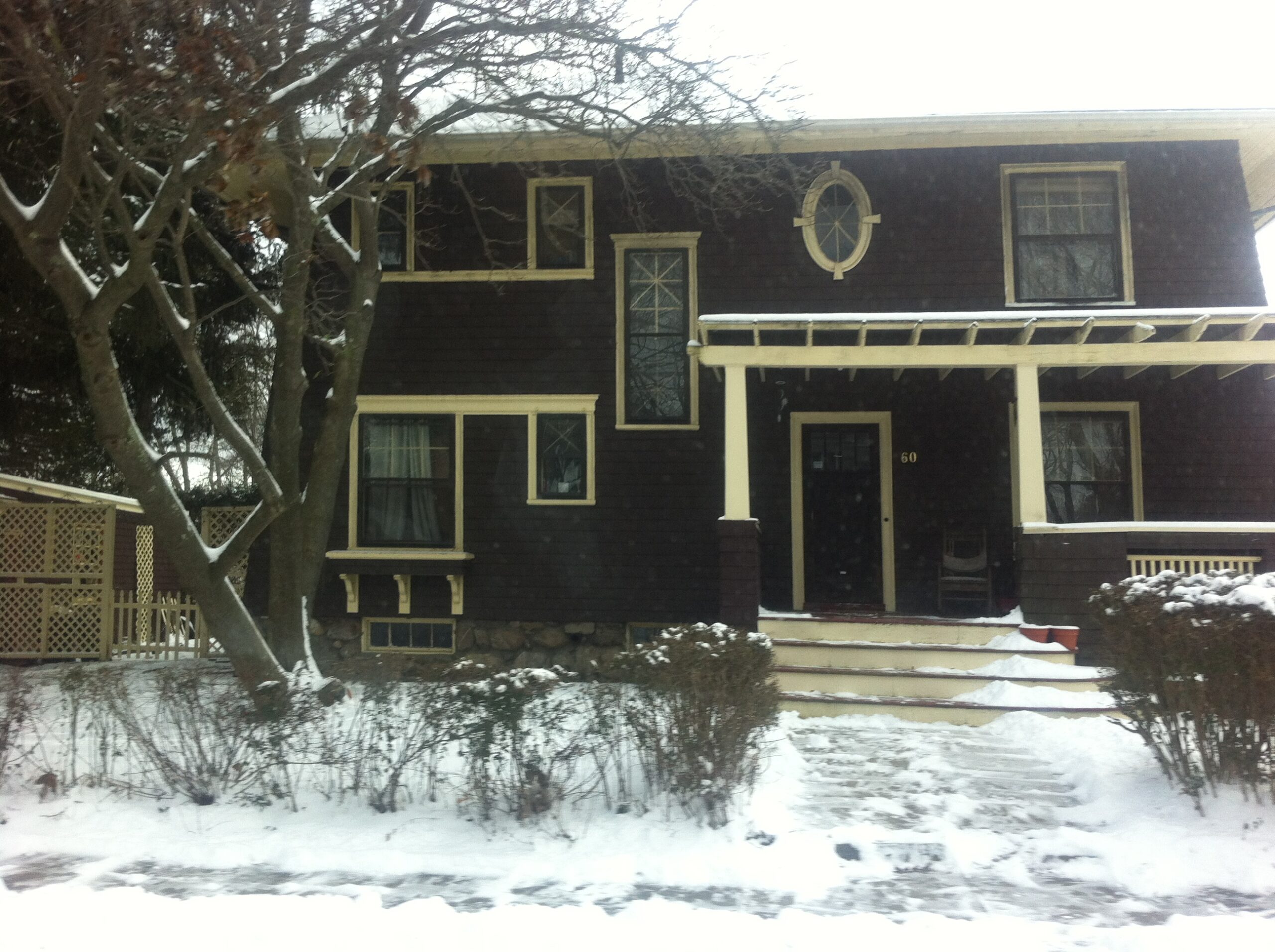 Learning to love my RENTED house • Offbeat Home & Life