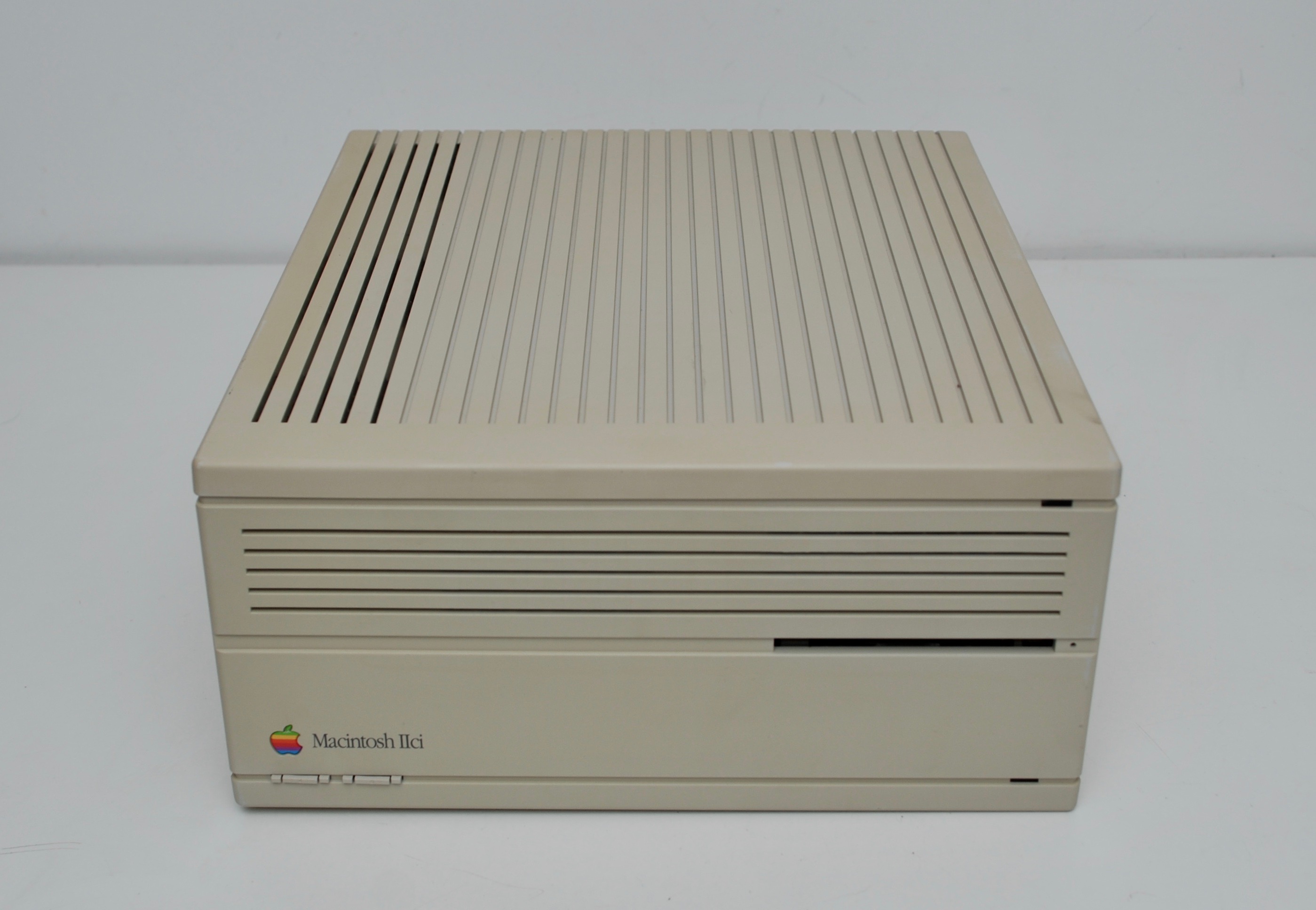 Macintosh IIci - Old Crap Vintage Computing